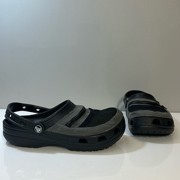 CROCS | Shoes | Crocs Classics Venture Pack Clog With Beach Pockets ...